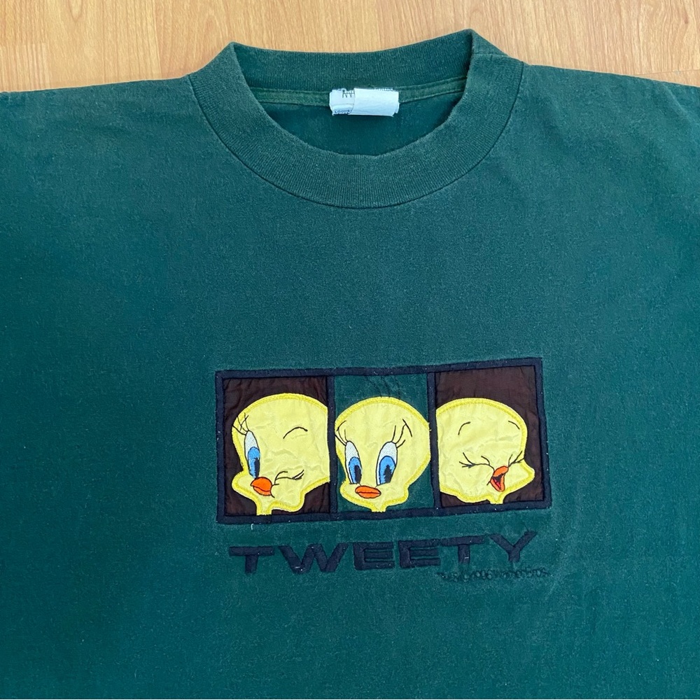 Vintage Looney Tunes Men’s Tweety Bird Logo T-Shirt S… - Gem